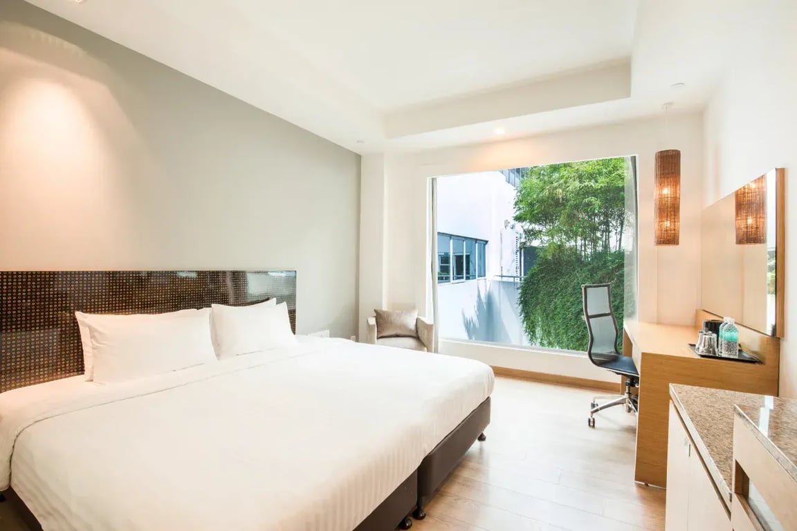 Flow | Official Site | Book Hotels & Workspace by the Hour