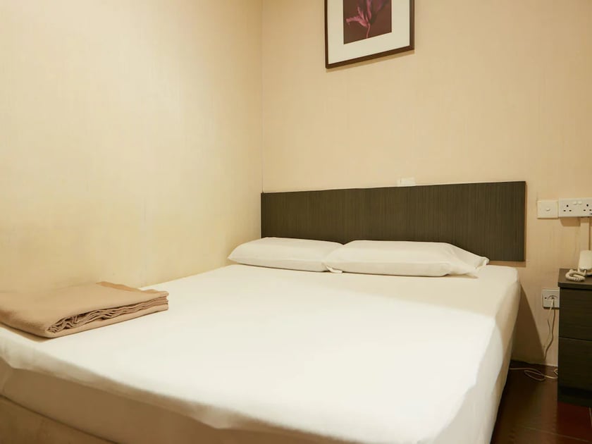 Amrise Hotel Daycation Deals - Hourly rates in Geylang, Singapore from ...