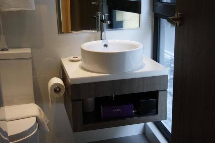 Amrise Hotel Kitchener Daycation Deals - Hourly rates in Little India ...